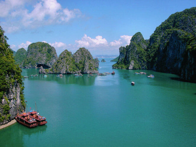 Lan Ha Bay: Things to Do, What to Do, And How to Get There