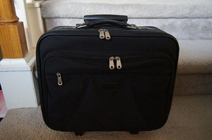 Top 5 Best Rolling Briefcase for Your Business Trip - For Travelista