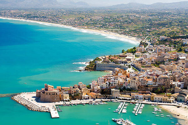 List Of 9 Of The Best Places To Live In Italy - For Travelista